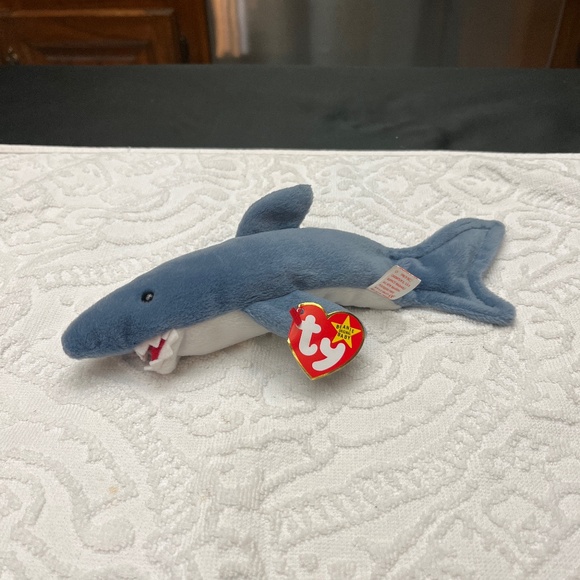 Ty | Toys | Rare Vintage 996 Crunch The Shark Ty Beanie Baby Tag ...